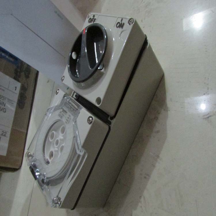 CLIPSAL插头CLIPSAL调光器CLIPSAL插座CLIPSAL接触器CLIPSAL