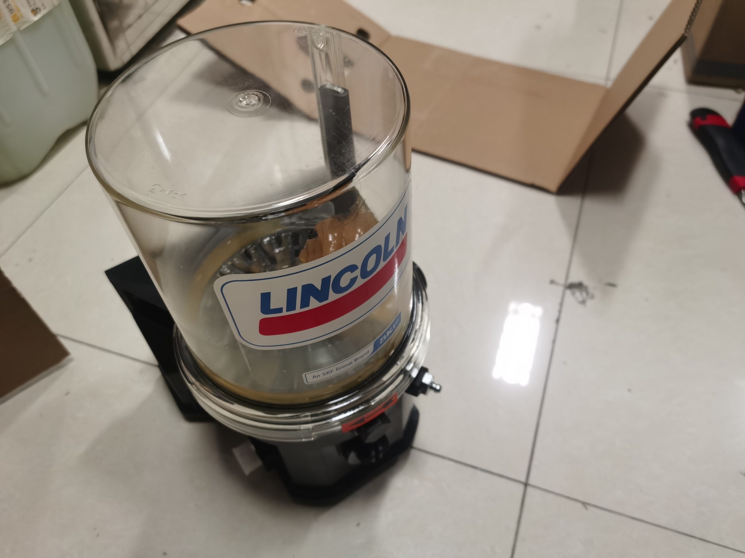 LINCOLN润滑泵P203-E-2XN-500-24-1100000-A现货查询 MENZEL喷嘴INDUTEC MS SD3现货查询